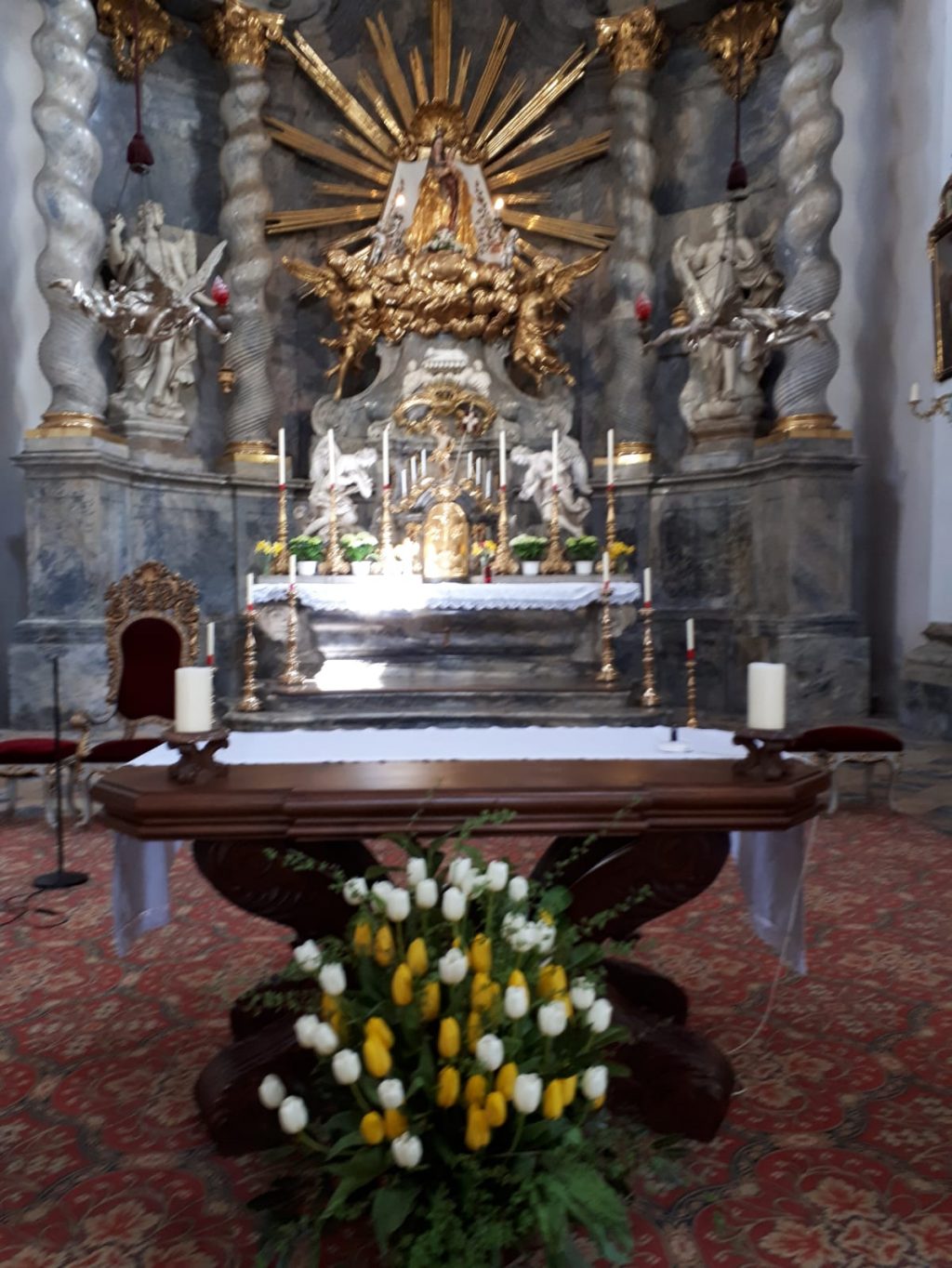 Maria Trost Altar - feinschwarz.net